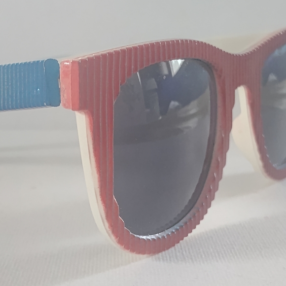Vintage | Accessories | Vintage Red To Blue Striped Changing Color ...